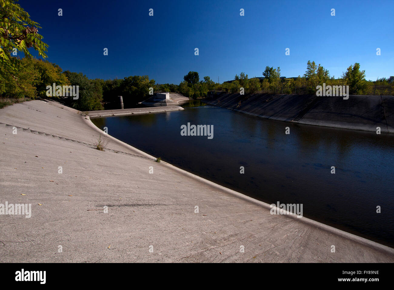 Flint River in Flint, Michigan Stock Photo - Alamy
