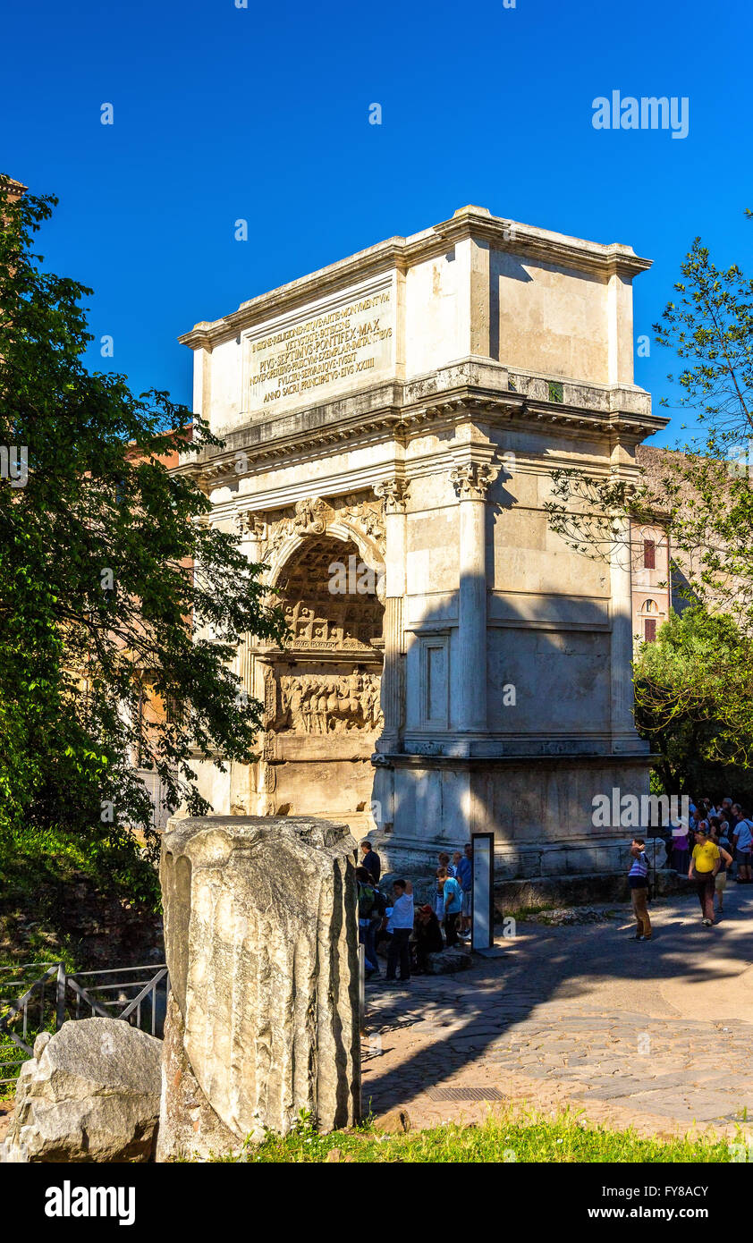 Roman marble arch hi-res stock photography and images - Alamy