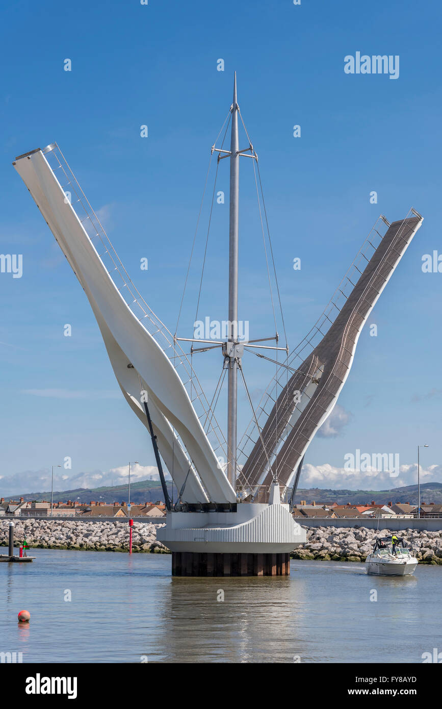 The Pont y Ddraig, the Red Dragon bridge at Rhyl Harbour in ...