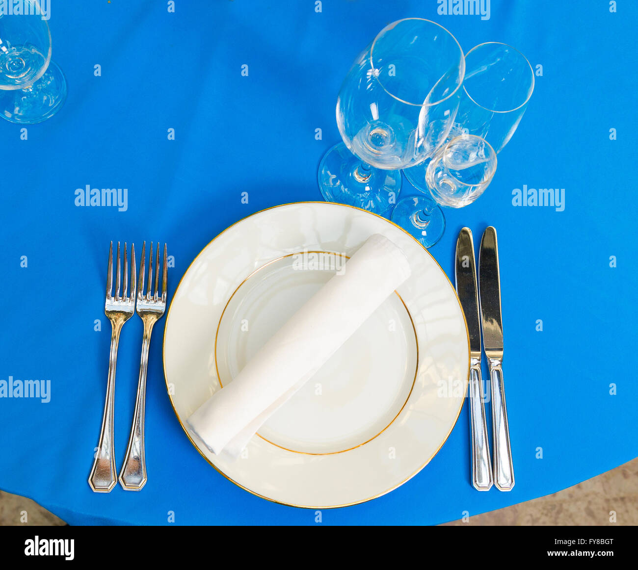 French formal table setting hi-res stock photography and images - Alamy