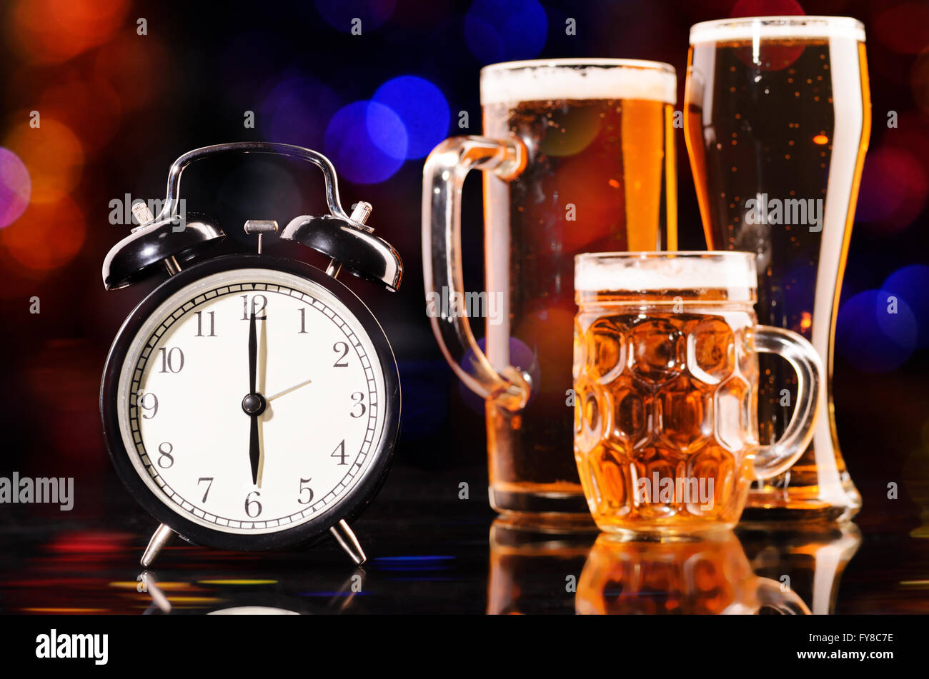 time to drink beer Stock Photo - Alamy