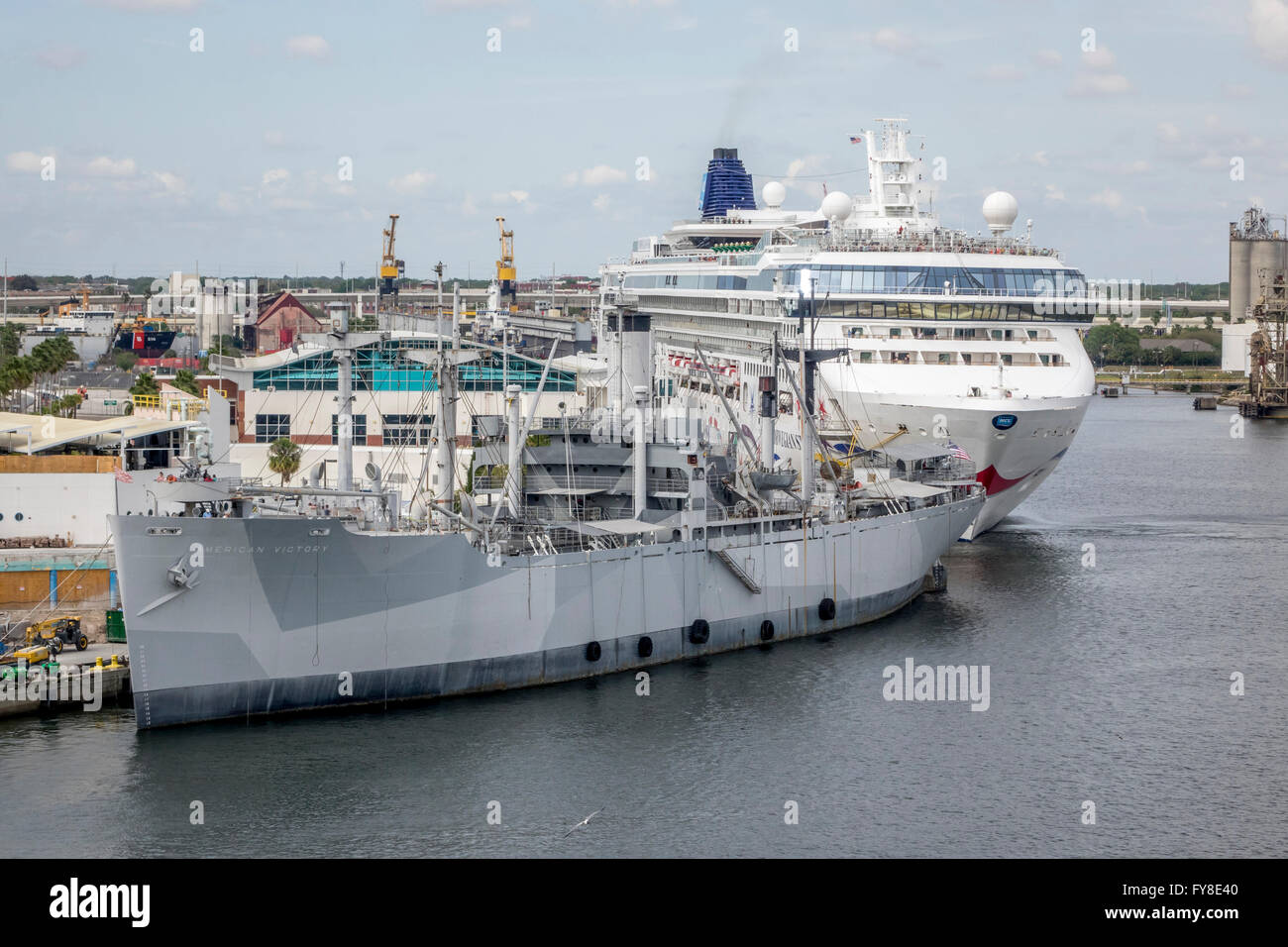American victory hi-res stock photography and images - Alamy