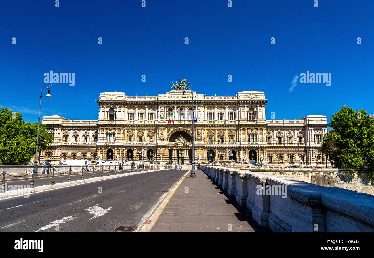Court justice ancient rome hi-res stock photography and images - Alamy