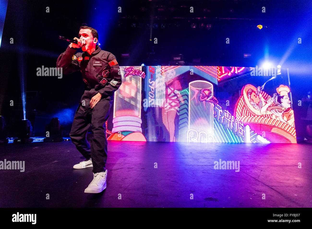 Robert bryson hall hi-res stock photography and images - Alamy