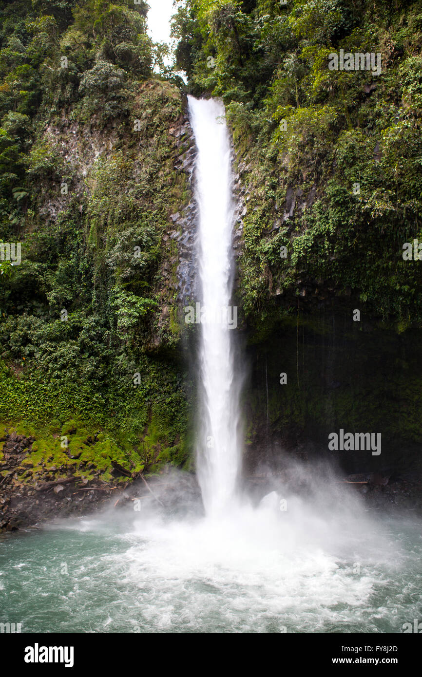Costa rica famous volcano hi-res stock photography and images - Alamy