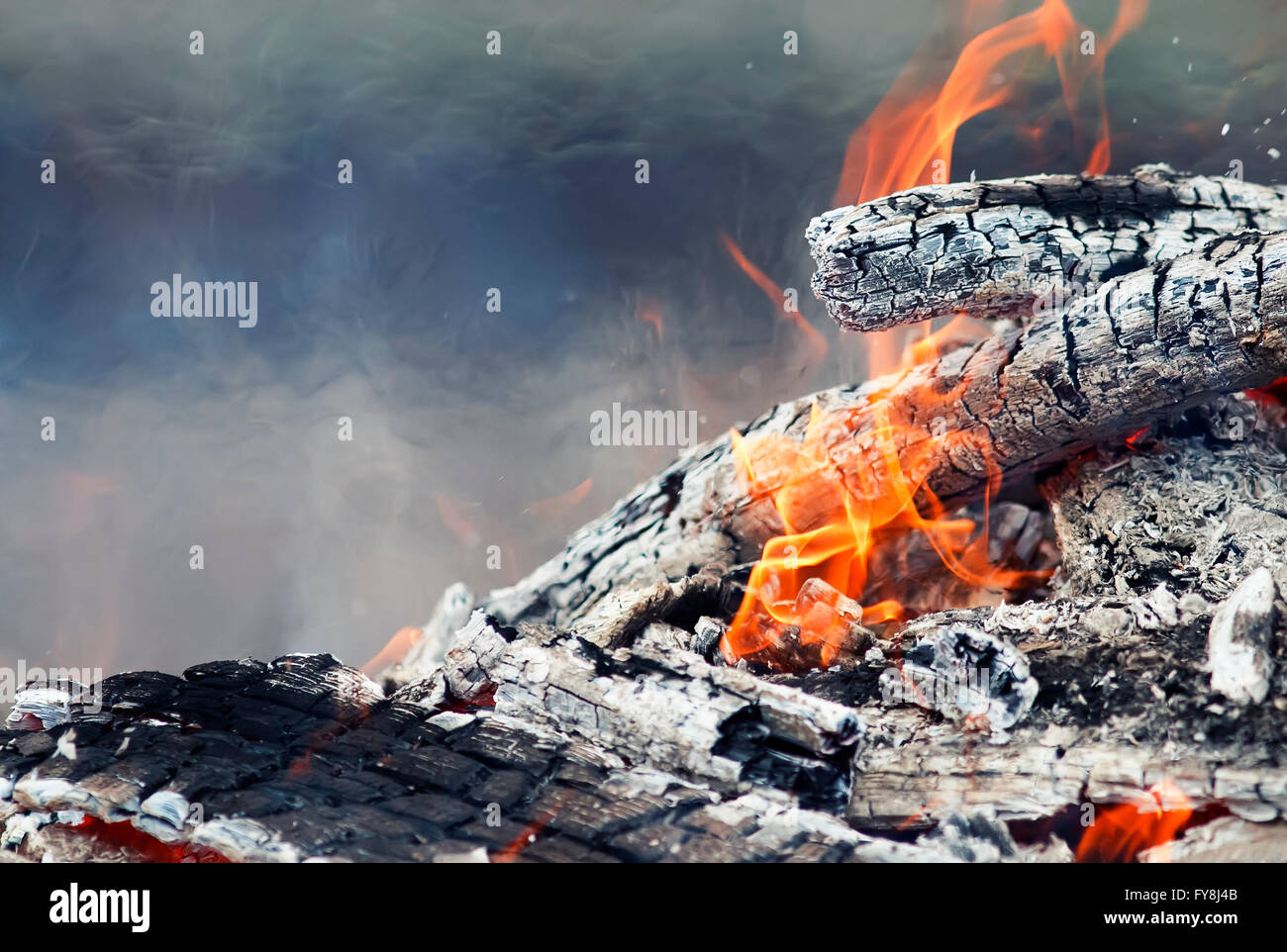Hot ash hi-res stock photography and images - Alamy