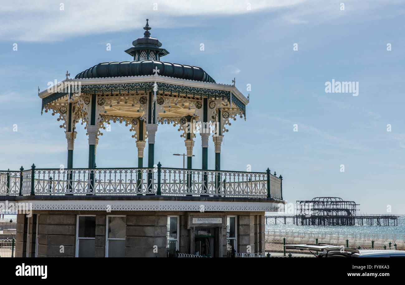 Brighton Bandstand and West Pier ruin destroyed by fire Stock Photo - Alamy