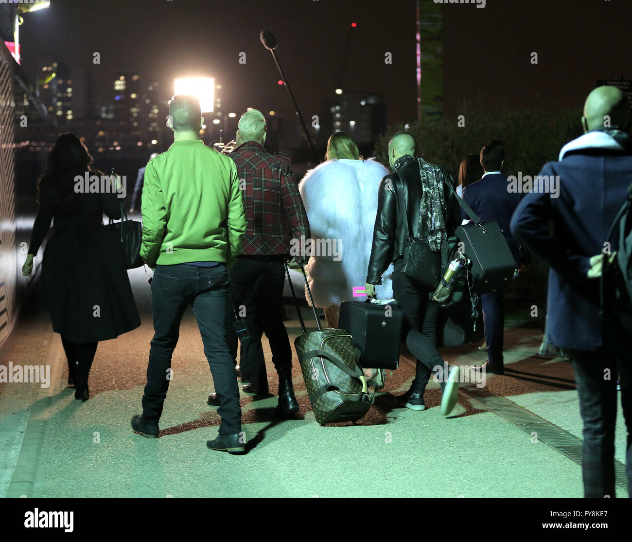 Mariah Carey gets on a boat on her way to the O2 for her London gig ...