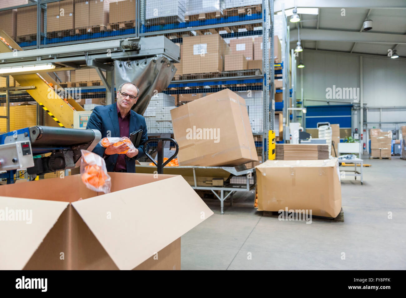 Plastic connectors hi-res stock photography and images - Alamy