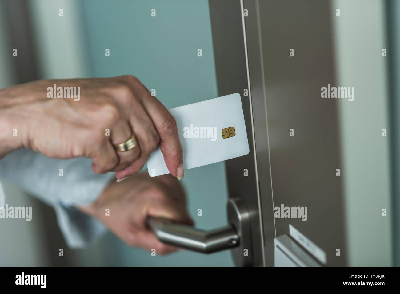 Electronic card access door hi-res stock photography and images - Alamy
