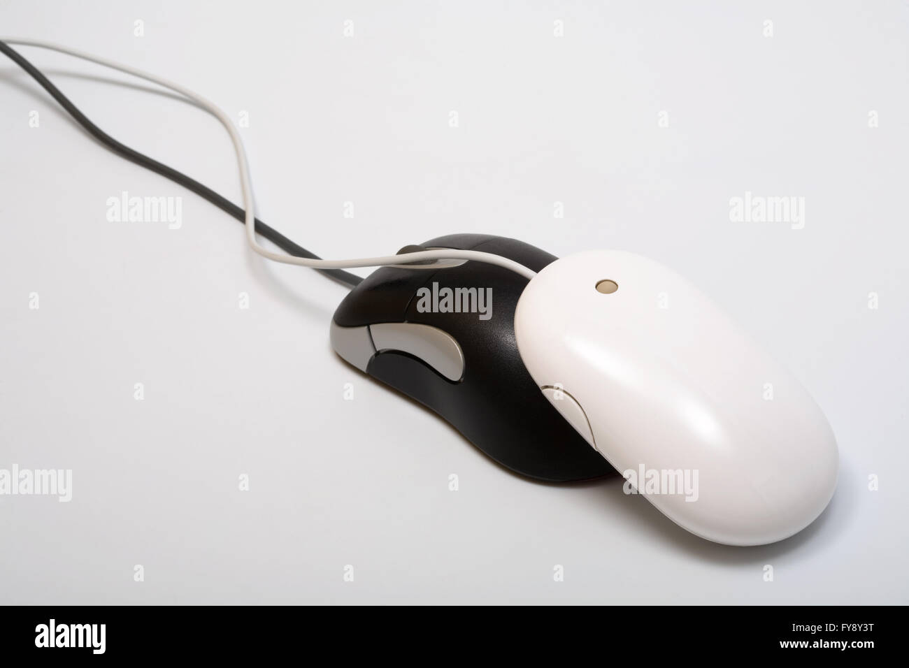 Two button mouse hi-res stock photography and images - Alamy