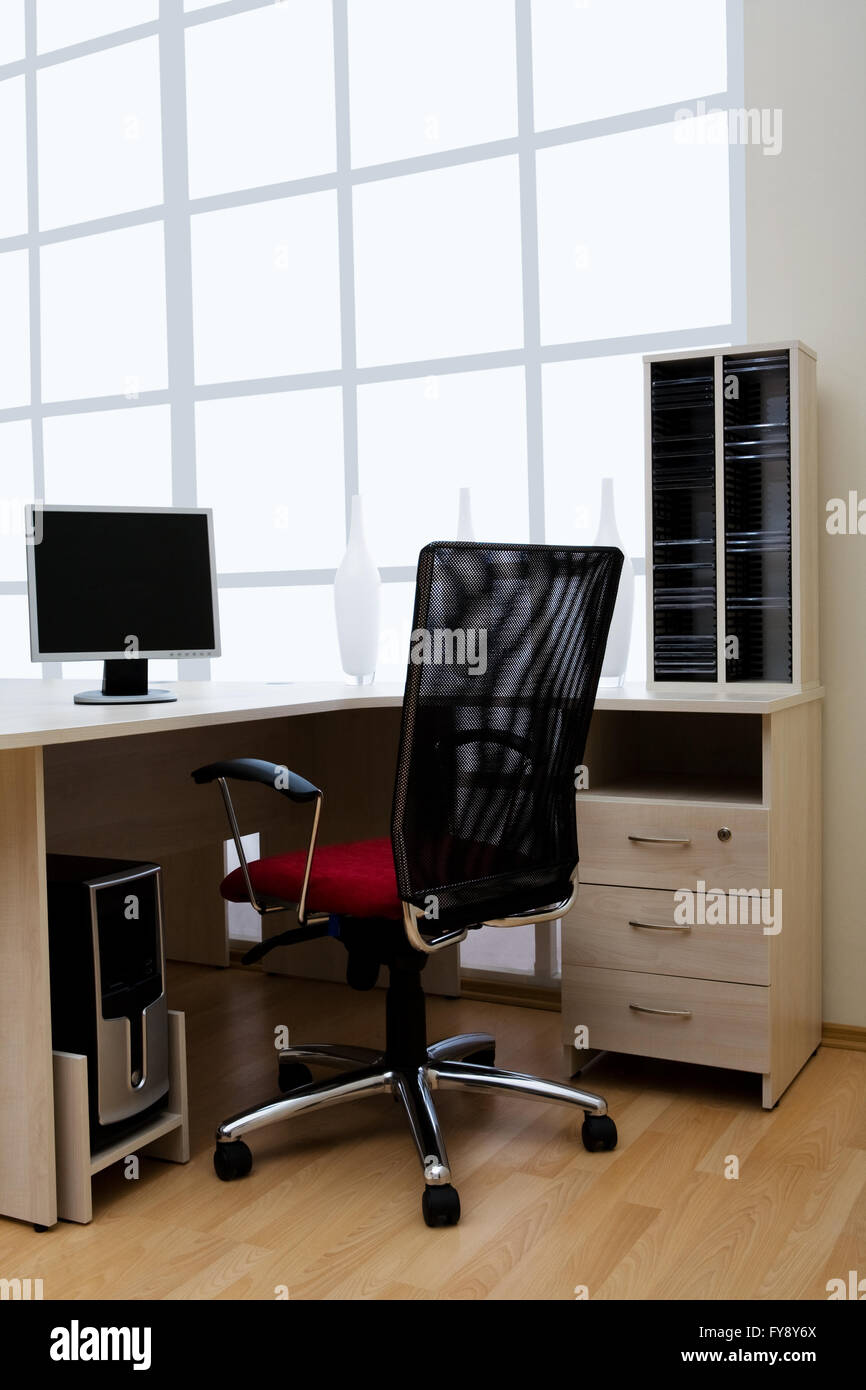 Beautiful conditions at modern and light office Stock Photo - Alamy