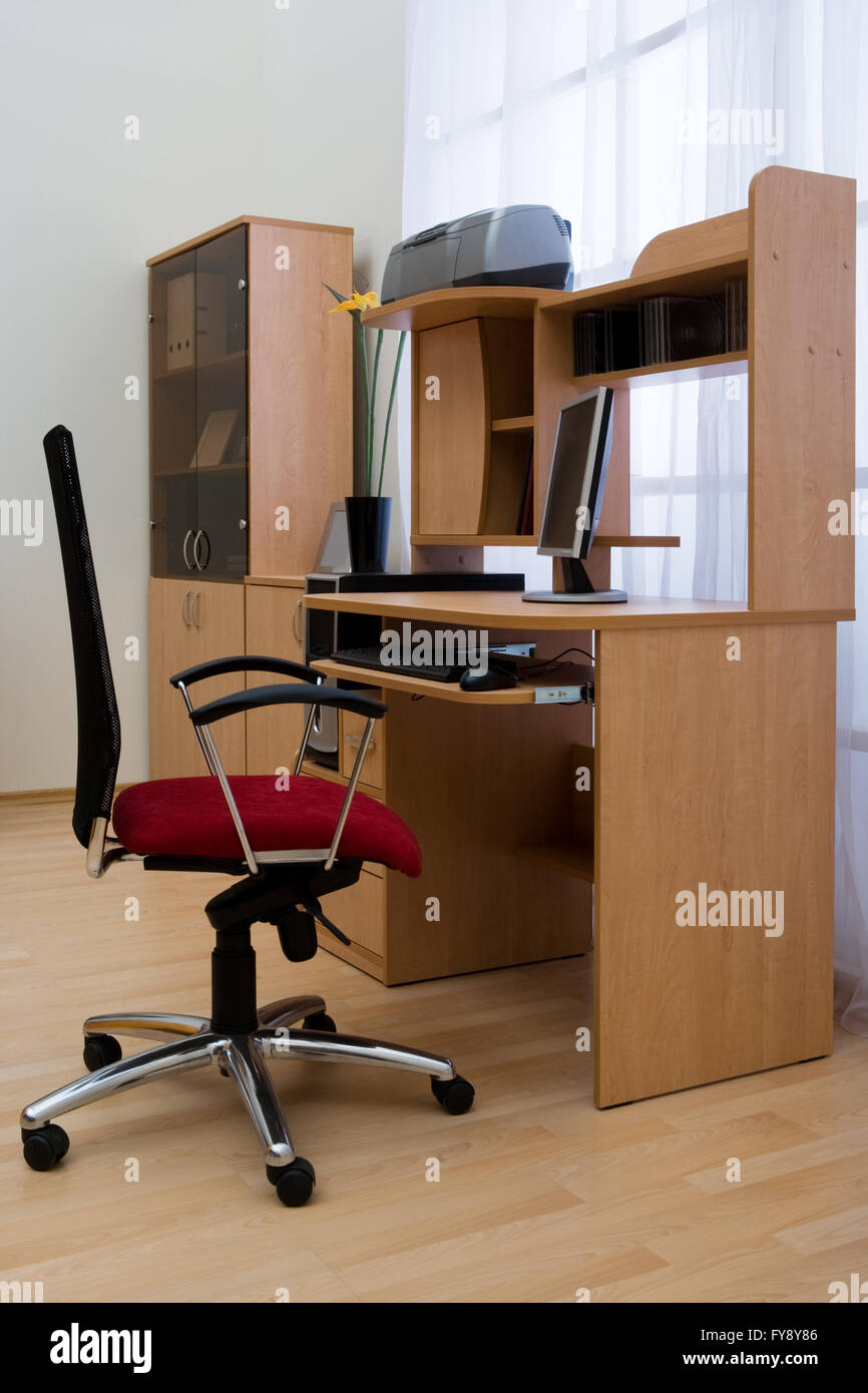 Beautiful conditions at modern and light office Stock Photo - Alamy