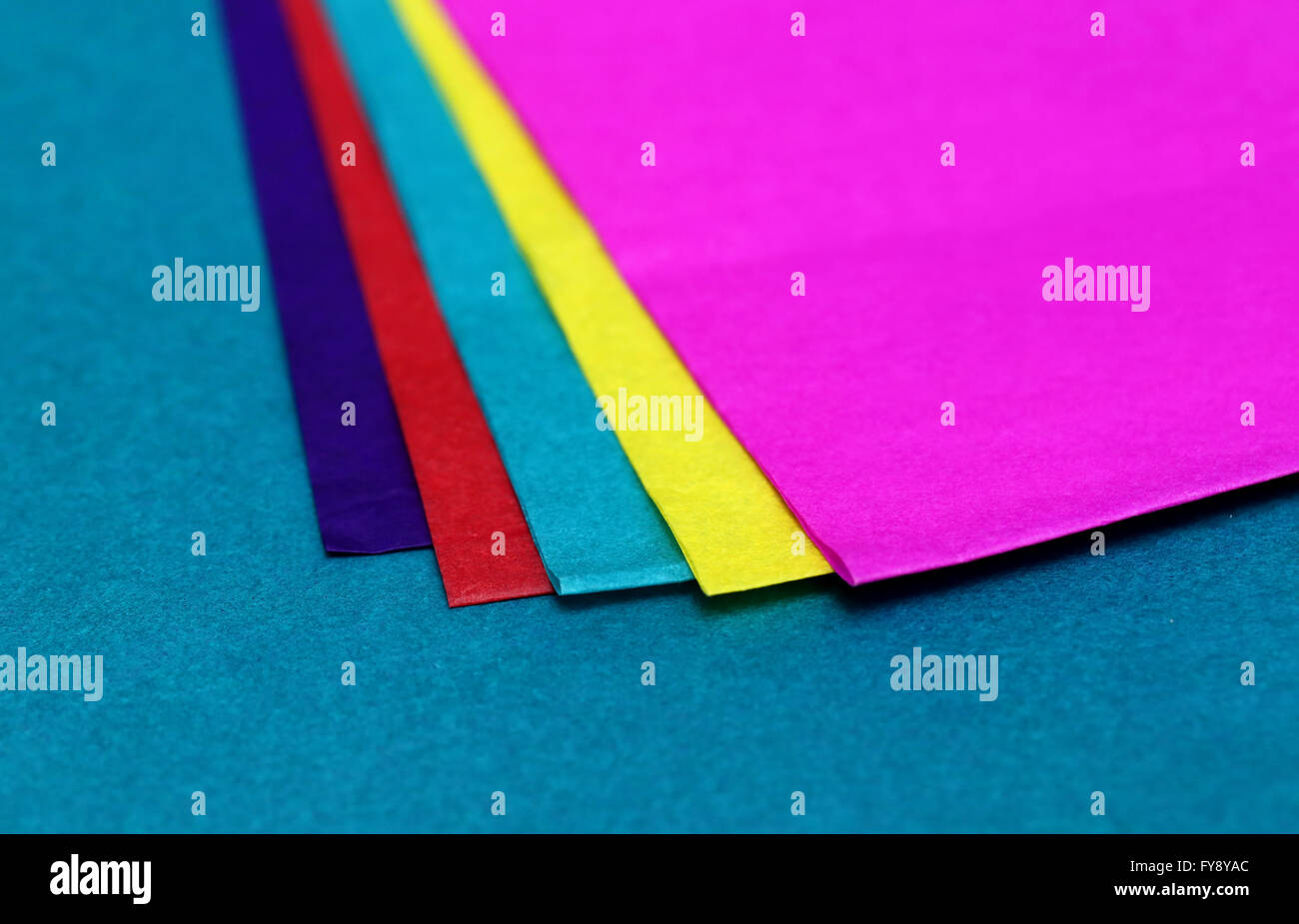 Rainbow colored paper hi-res stock photography and images - Alamy