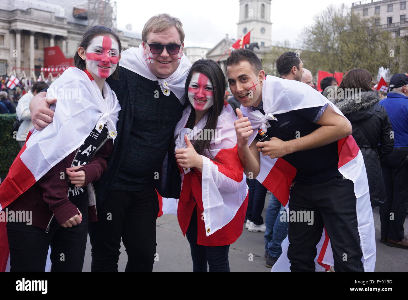 London, England, UK : 23th April 2016 : Hundreds attend the St George's ...