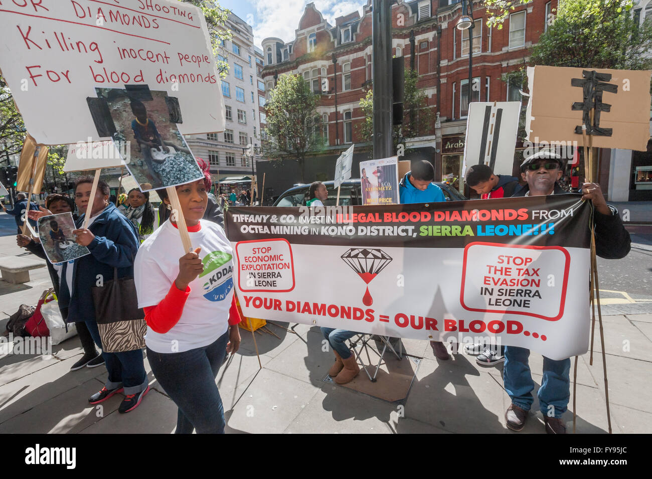 Sierra leone blood diamond protest hi-res stock photography and images ...