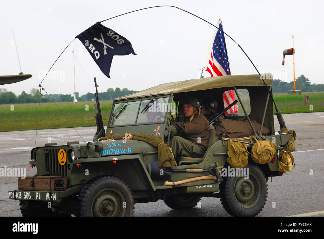Italy. 23rd April, 2016. The Convoy of Liberation, 150 WWII military ...