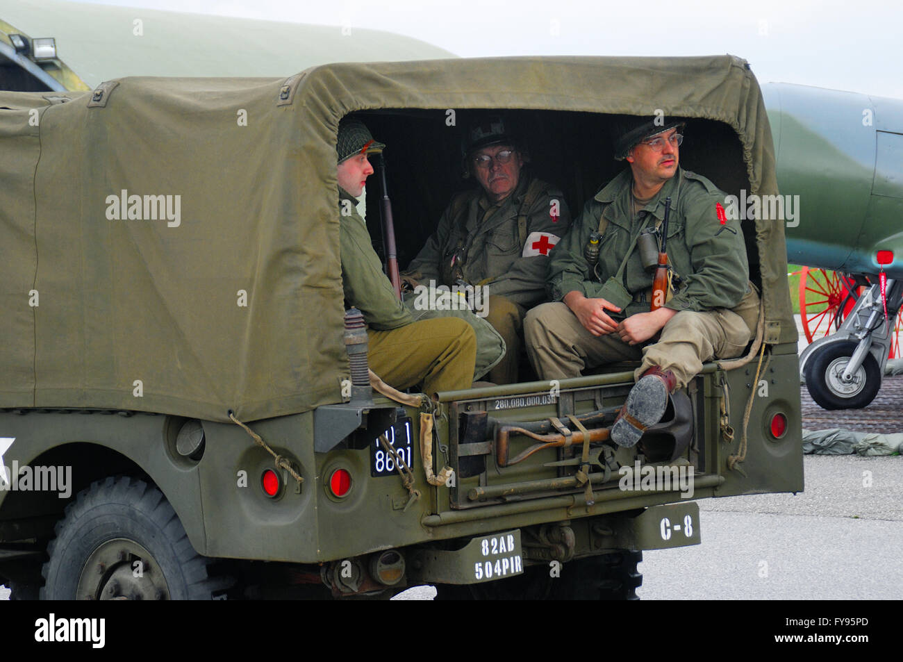 Italy. 23rd April, 2016. The Convoy of Liberation, 150 WWII military ...