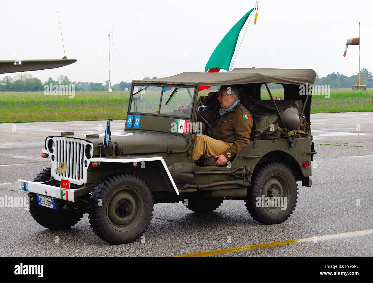 Italy. 23rd April, 2016. The Convoy of Liberation, 150 WWII military ...