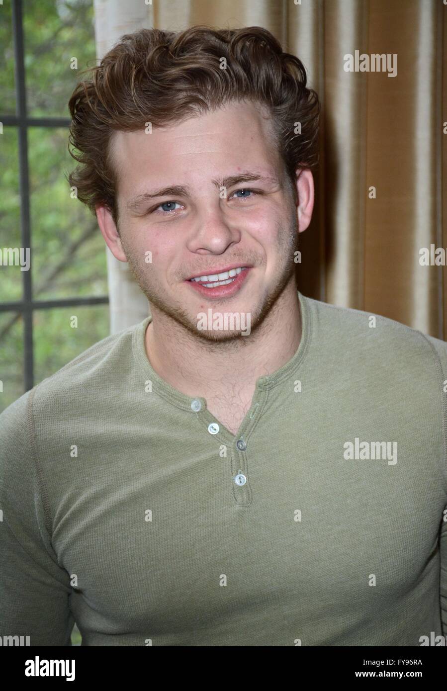 Parsippany, NJ, USA. 23rd Apr, 2016. Jonathan Lipnicki in attendance ...