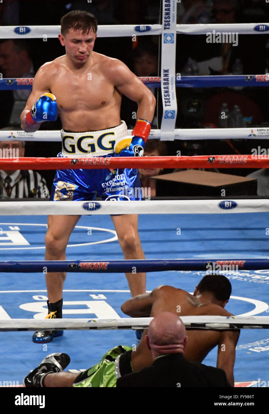 Ingelwood CA. 23rd Apr, 2016. (in blue trunks) Undefeated, Unified ...