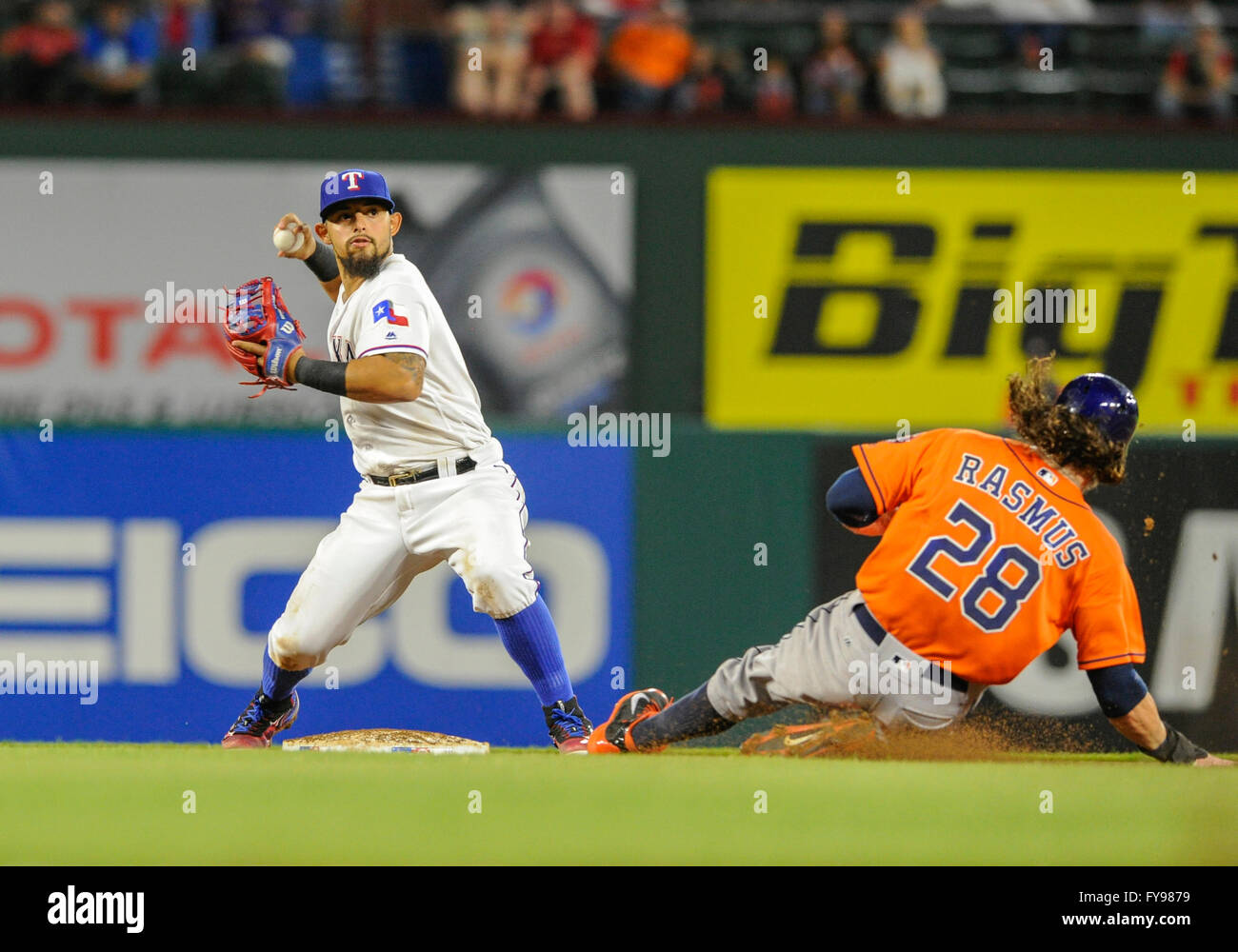 Apr 20, 2016: Texas Rangers second baseman Rougned Odor #12 during an ...
