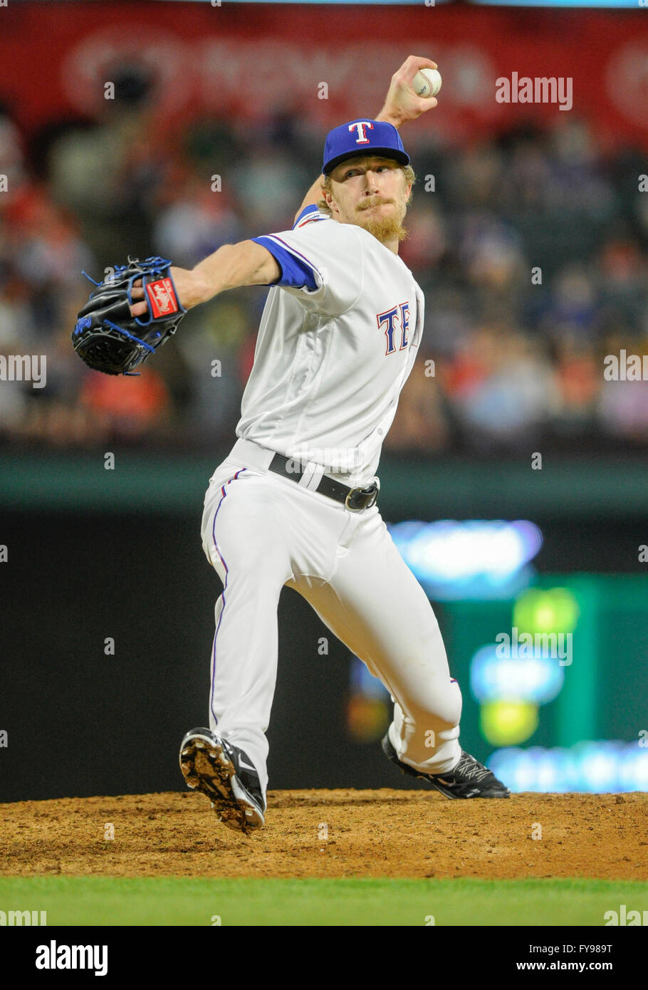 Apr 20, 2016: Texas Rangers relief pitcher Jake Diekman #41 during an ...