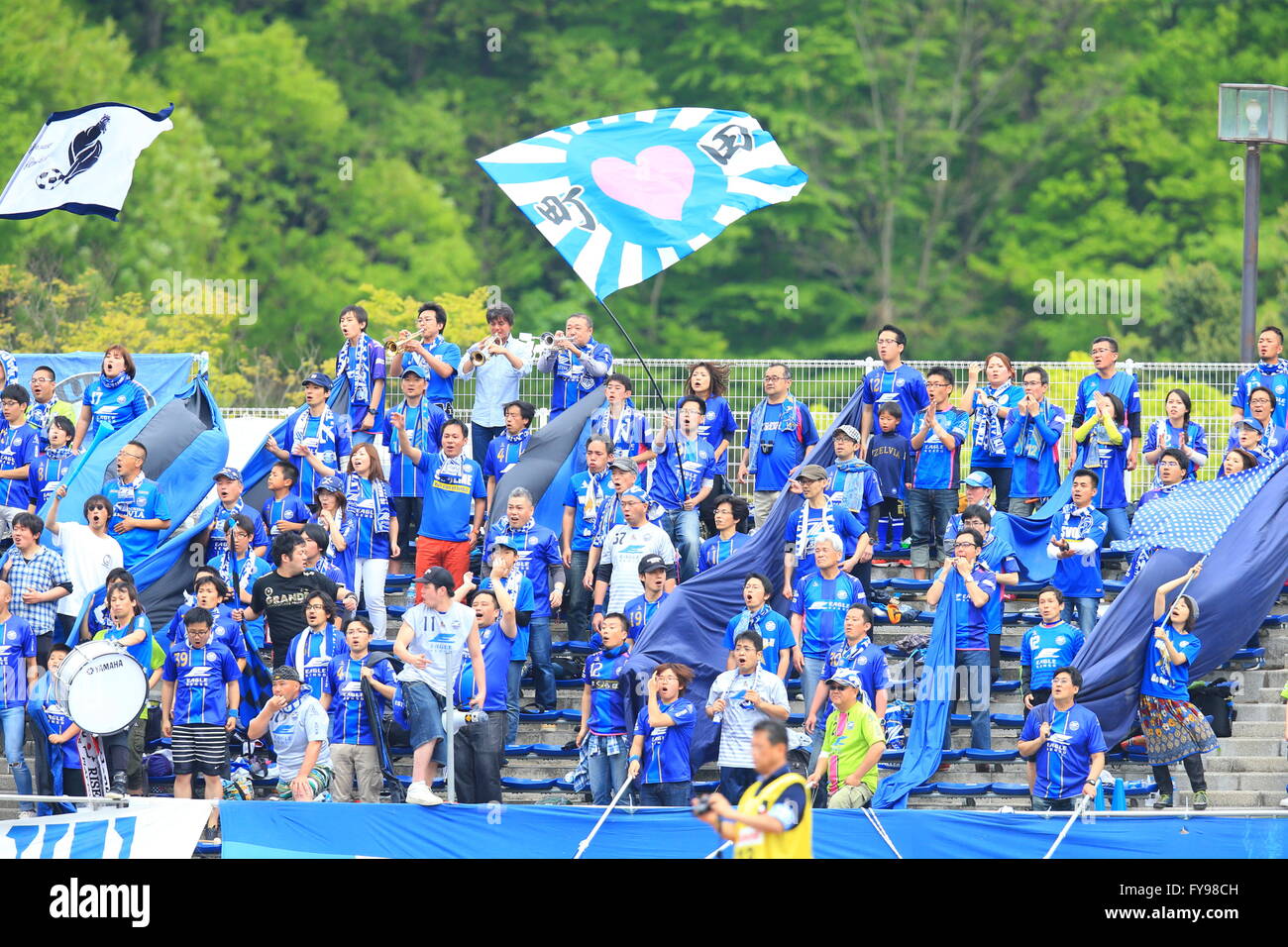 Machida Stadium, Tokyo, Japan. 23rd Apr, 2016. FC FC Machida Zelvia ...