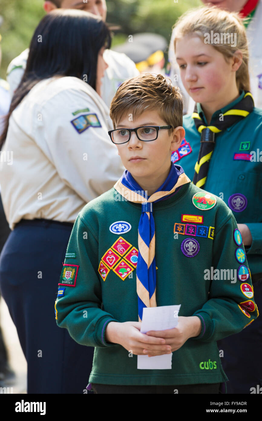 Uk scout teenager hi-res stock photography and images - Alamy