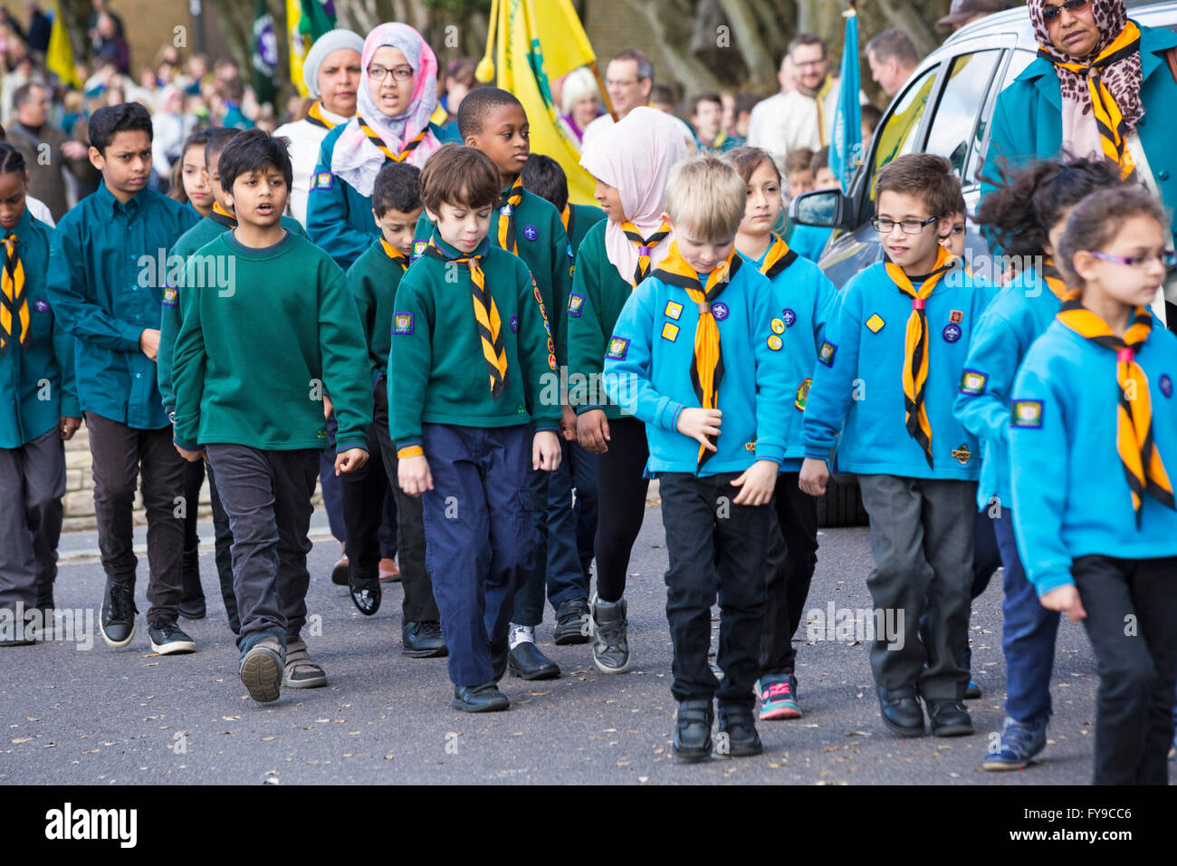 Bournemouth, Dorset, UK 24 April 2016. Big crowds turn out in the cold ...