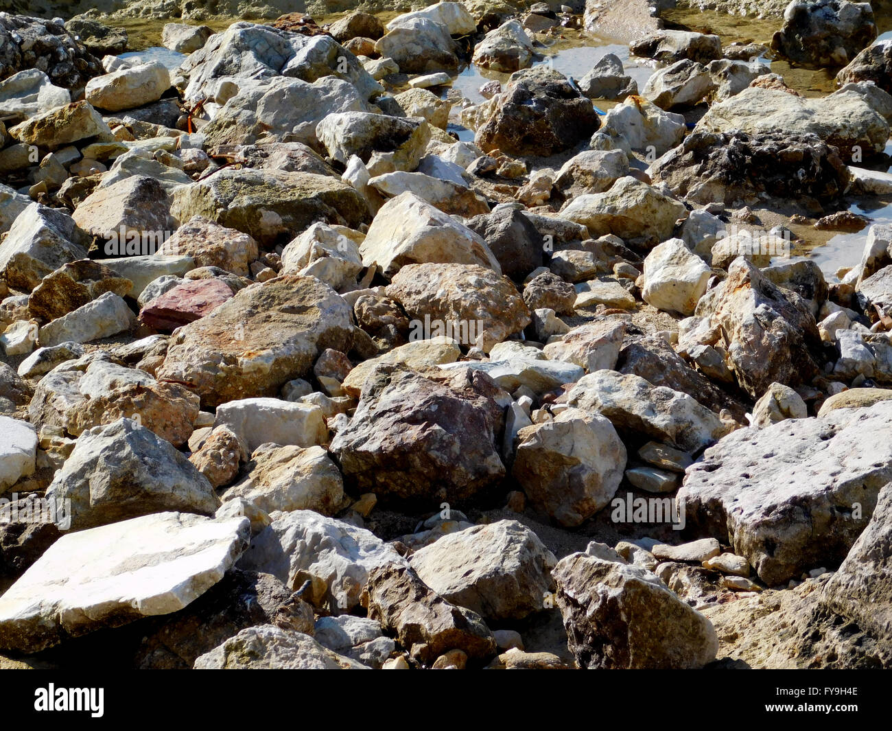 stones and rocks Stock Photo - Alamy