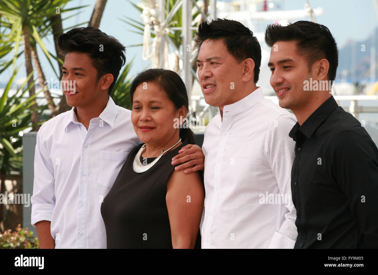Actors Raymund Gurierrez, Ruby Ruiz, director Brillante Mendoza and ...