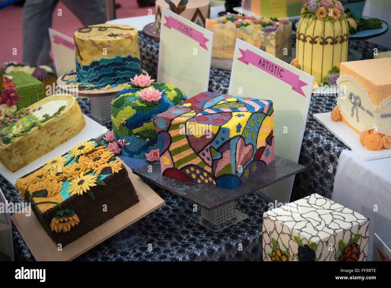 Picasso, Cezanne and Van Gogh inspired cakes at Cake International ...
