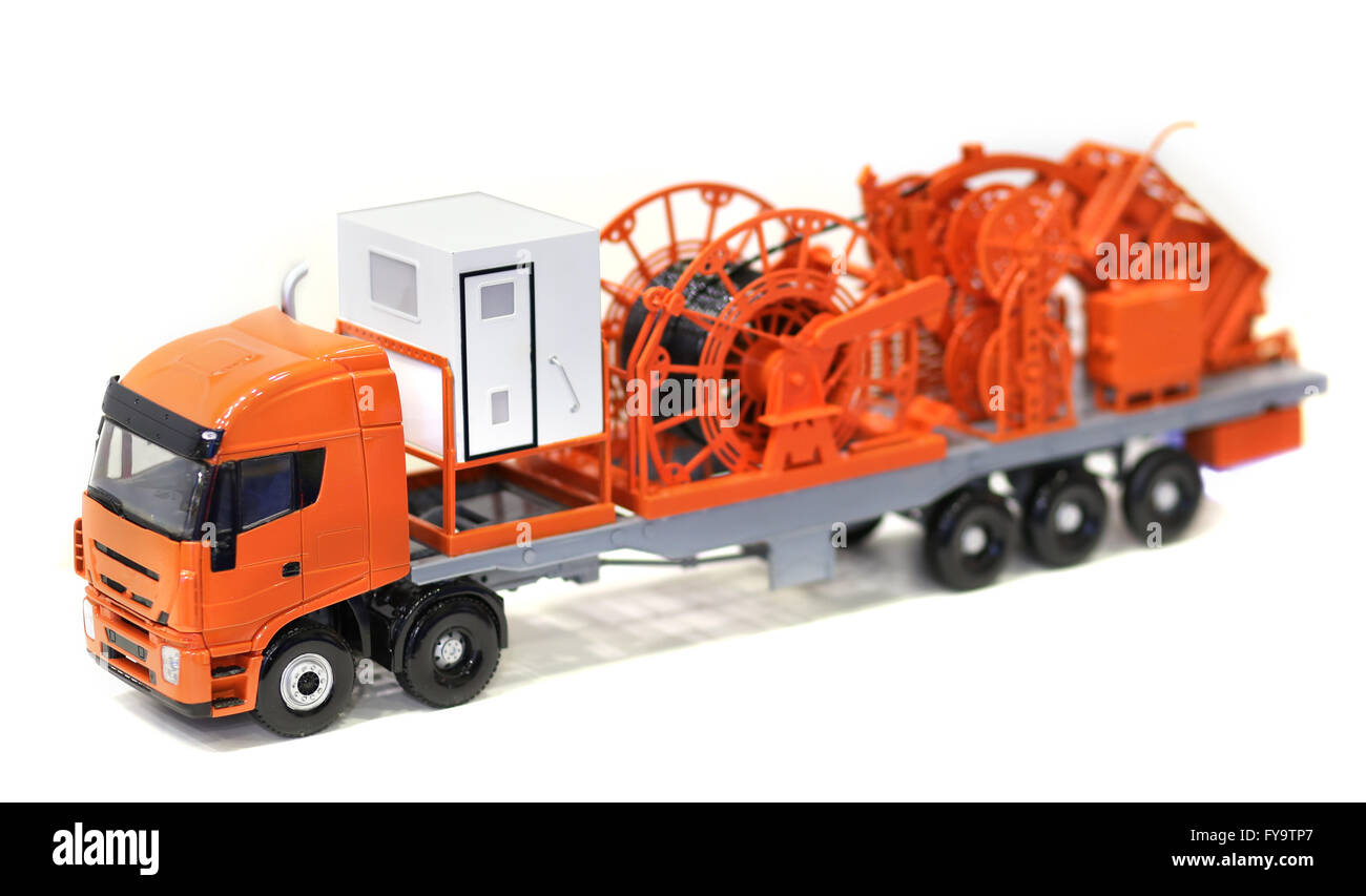 Long vehicle hi-res stock photography and images - Alamy