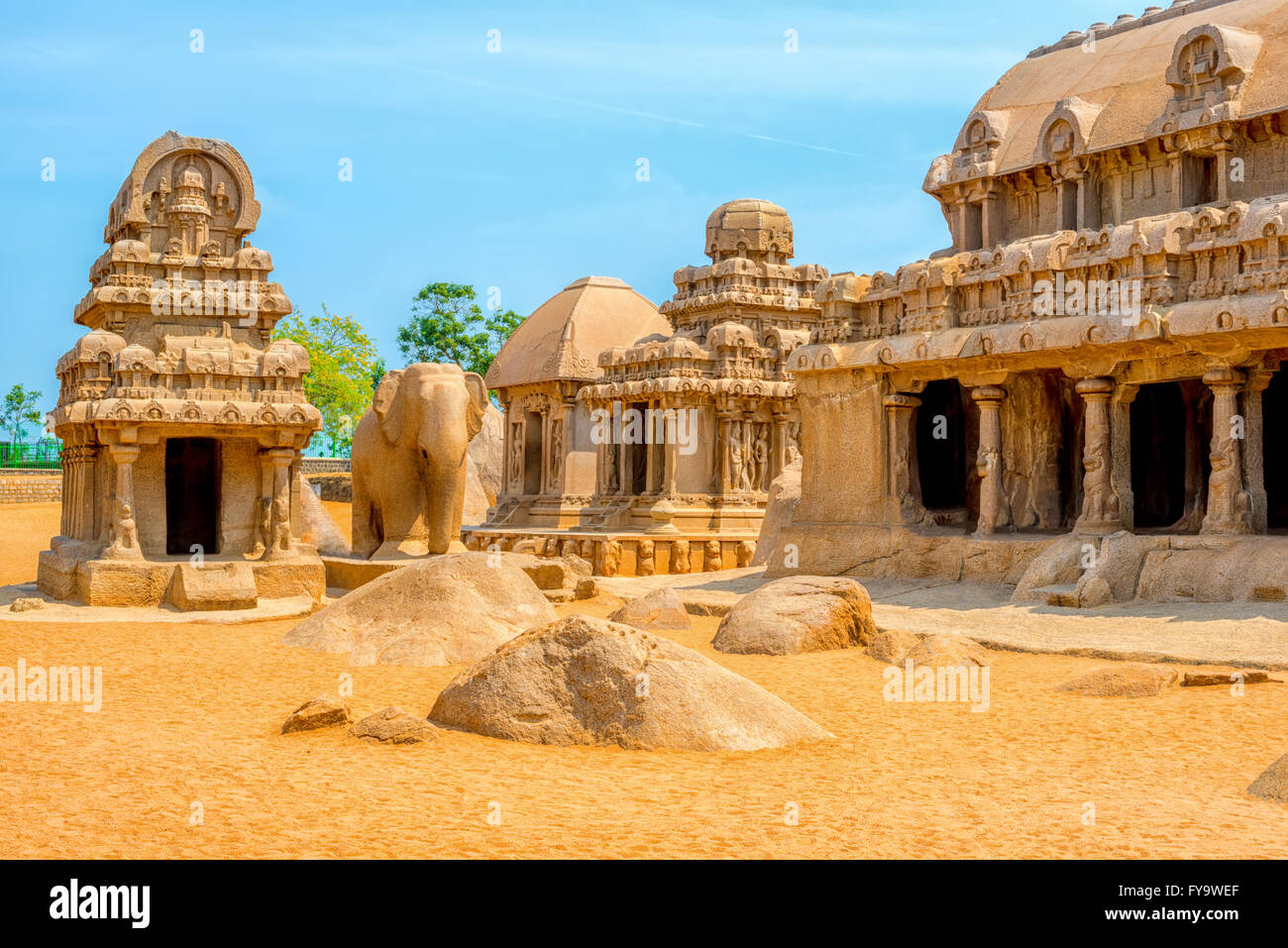 ancient Hindu monolithic Indian sculptures rock-cut architecture Pancha ...