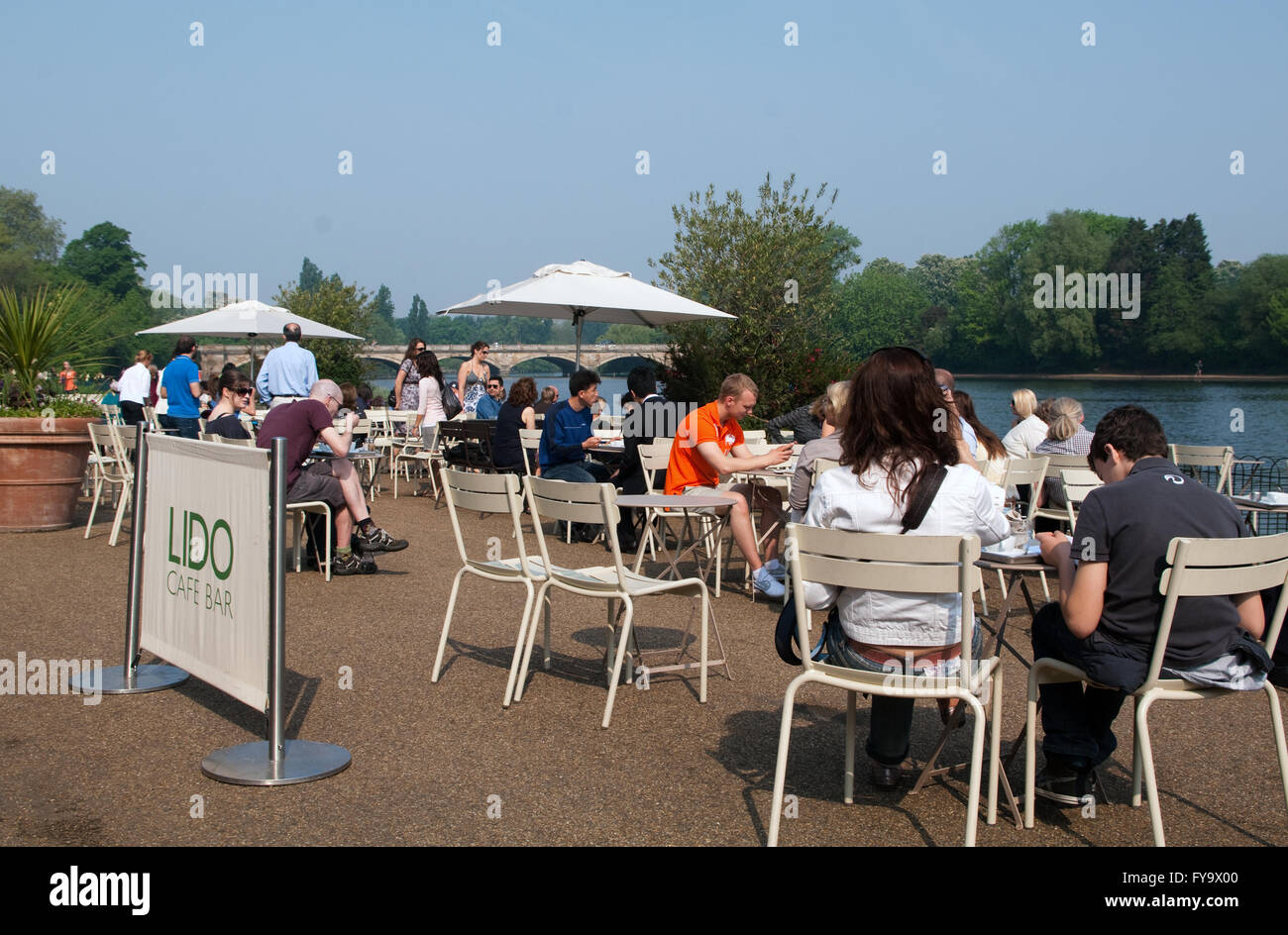 Lido cafe serpentine hi-res stock photography and images - Alamy