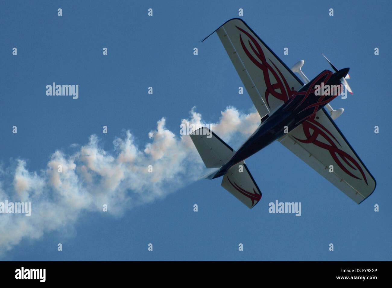 Sideways g hi-res stock photography and images - Alamy