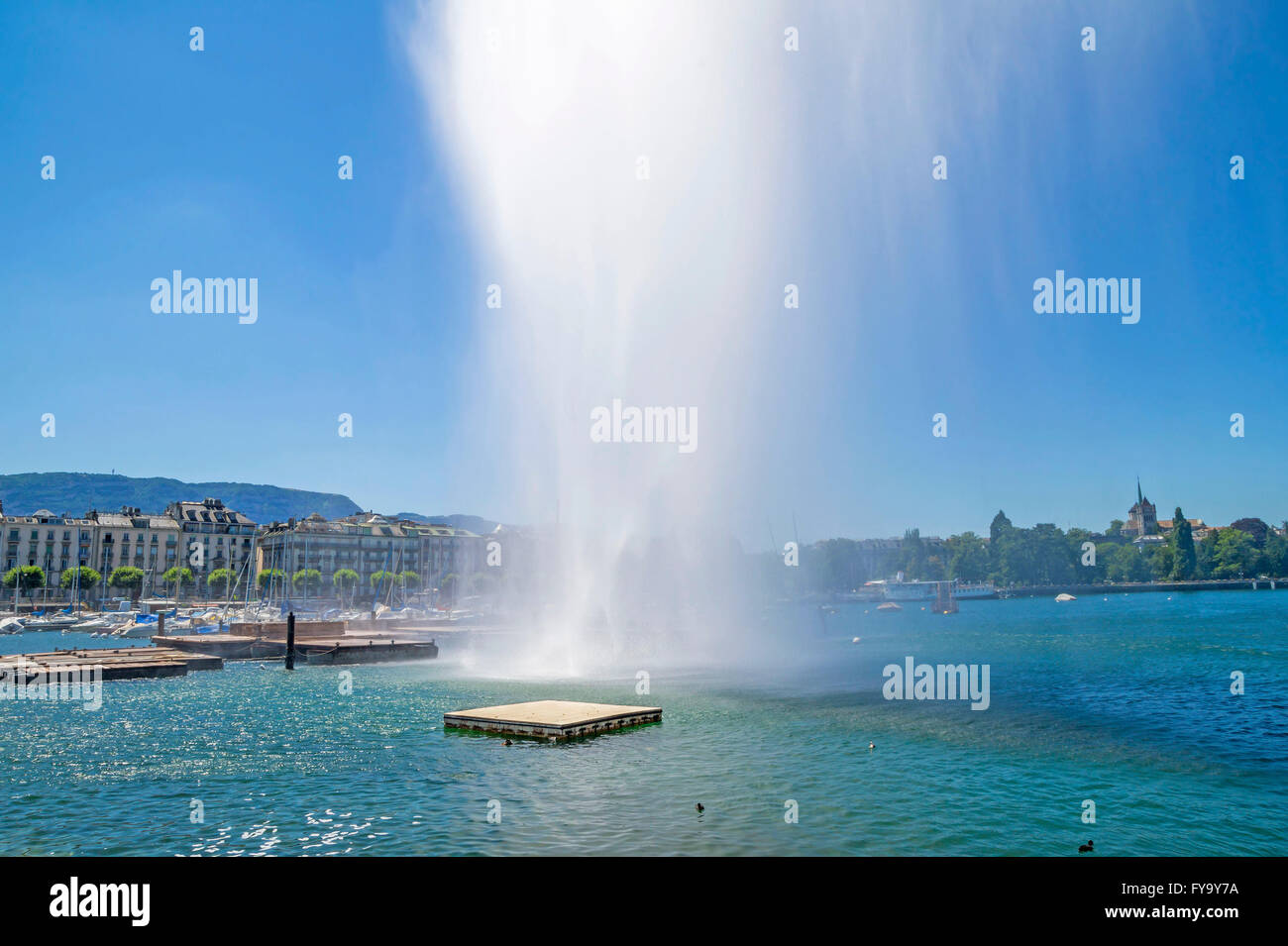 Famous Jet d'Eau - water fountain in the harbor of Geneva,Switzerland ...