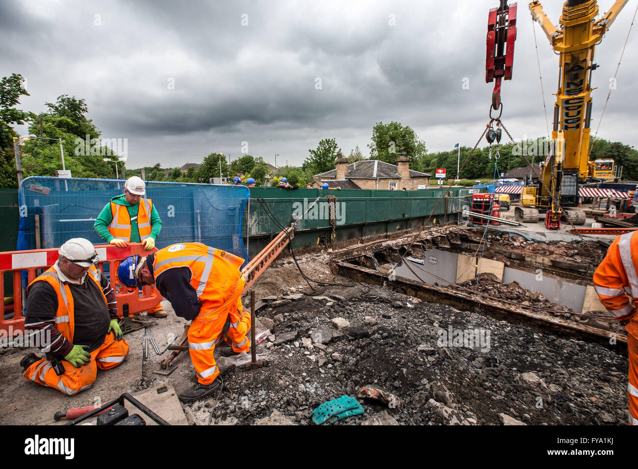 Railway bridge repair hi-res stock photography and images - Alamy