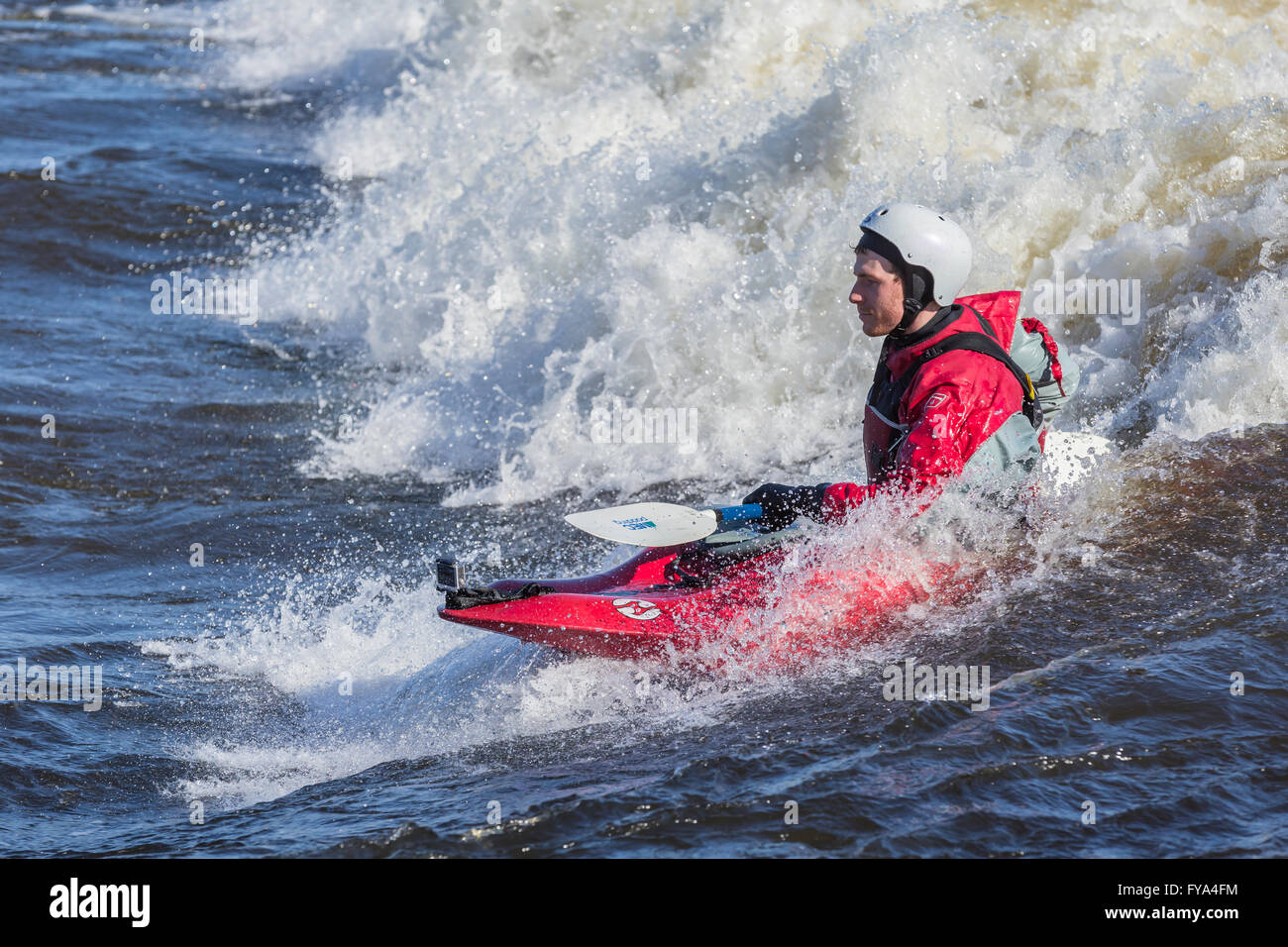 Kayaking the rapids on the river Stock Photo - Alamy