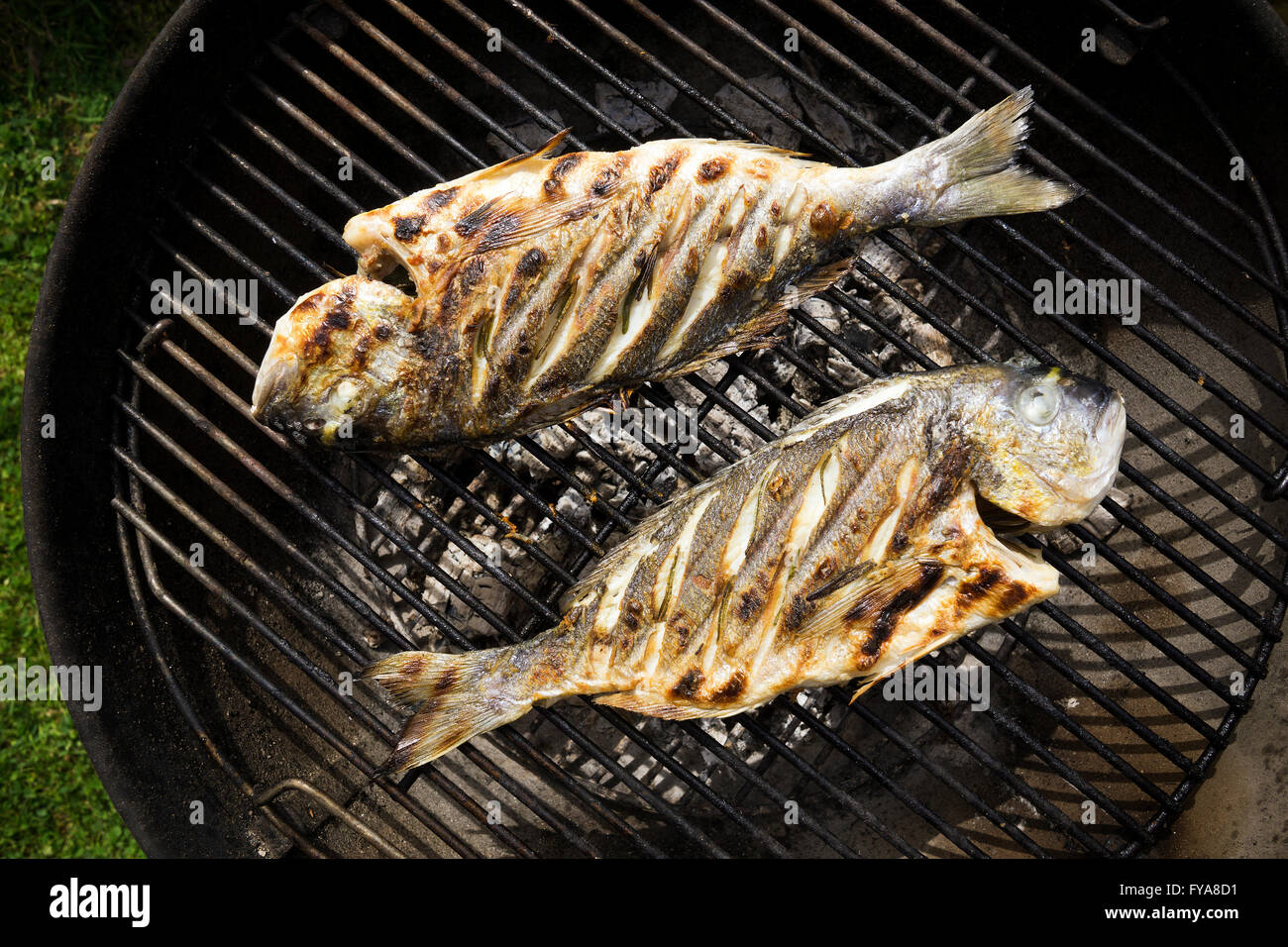 Overhead grill hi-res stock photography and images - Alamy