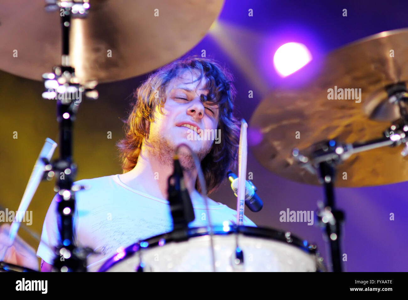 Cymbals orchestra hi-res stock photography and images - Alamy