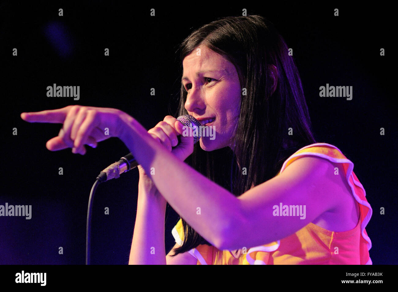 Delafe y las flores azules High Resolution Stock Photography and Images ...