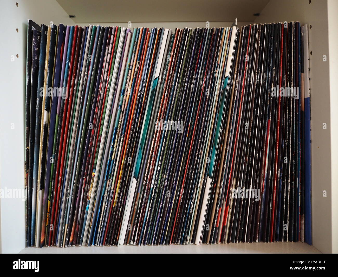 Magazines in a shelf Stock Photo - Alamy