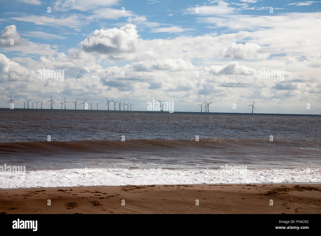 Skegness lincs offshore wind farm hi-res stock photography and images ...