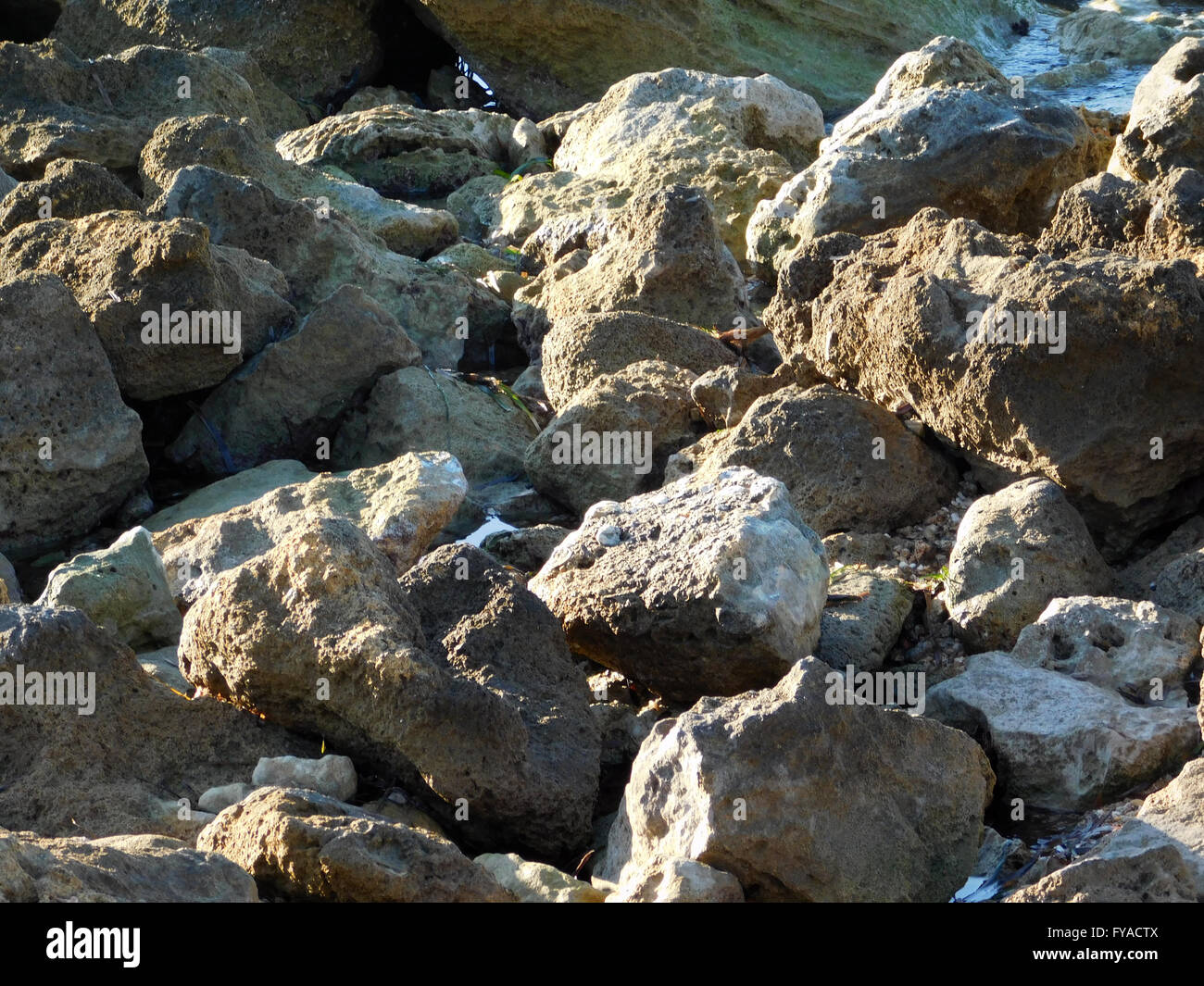 stones and rocks Stock Photo - Alamy