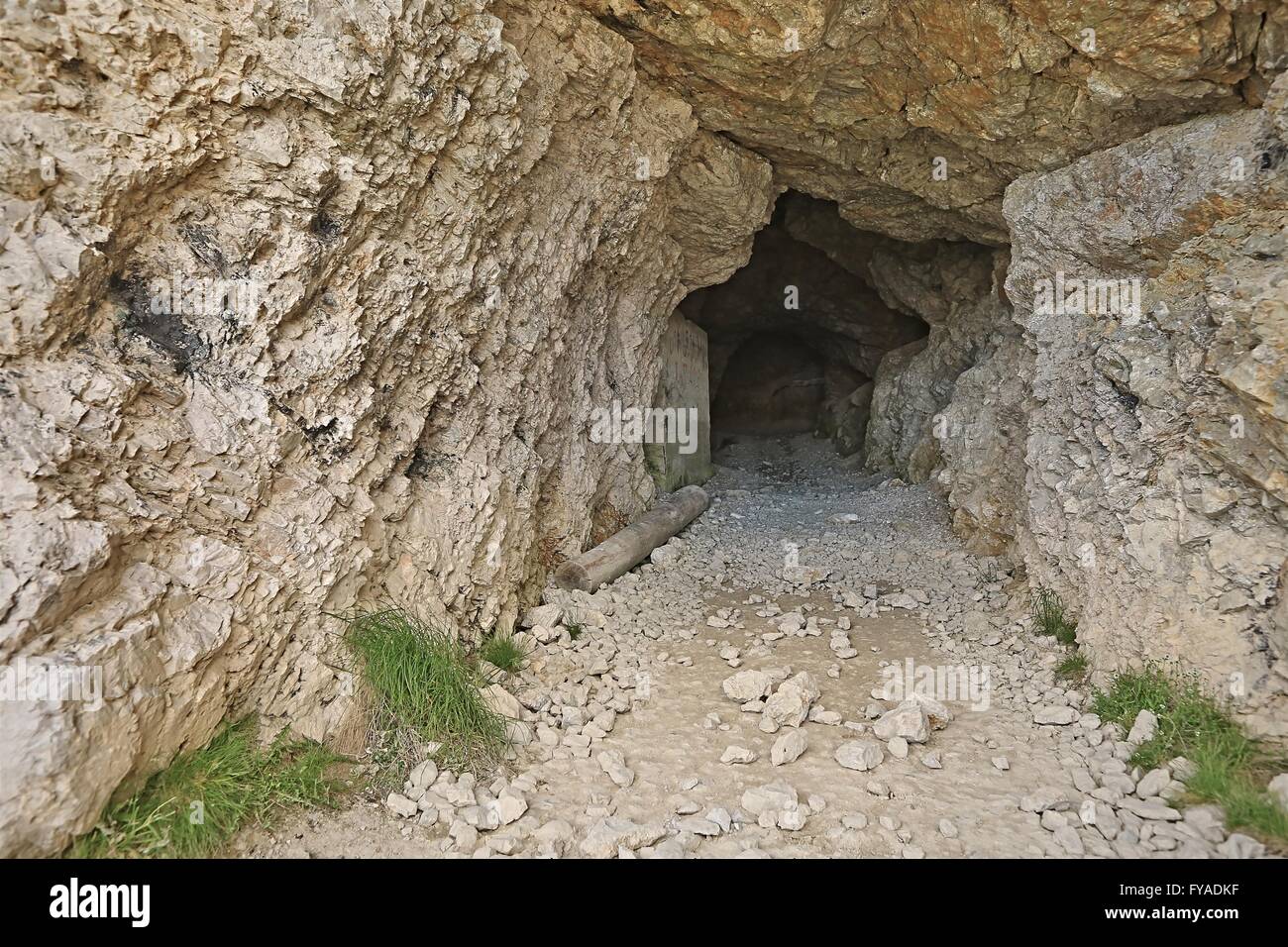 Rock tunel hi-res stock photography and images - Alamy