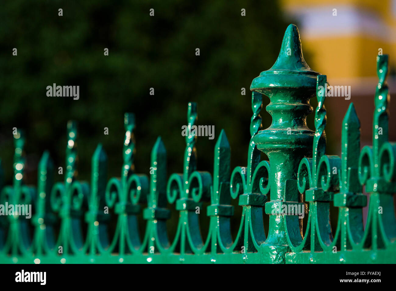 Green railings hi-res stock photography and images - Alamy