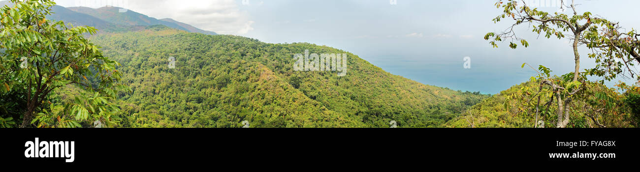 Gombe national park hi-res stock photography and images - Alamy