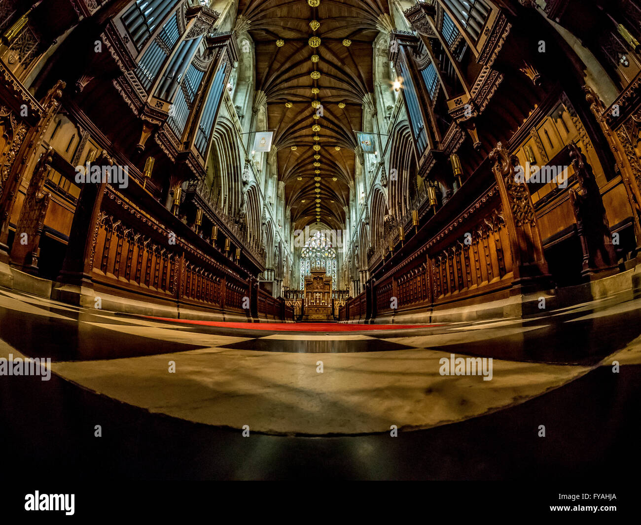Wooden fan vaulted ceiling hi-res stock photography and images - Alamy